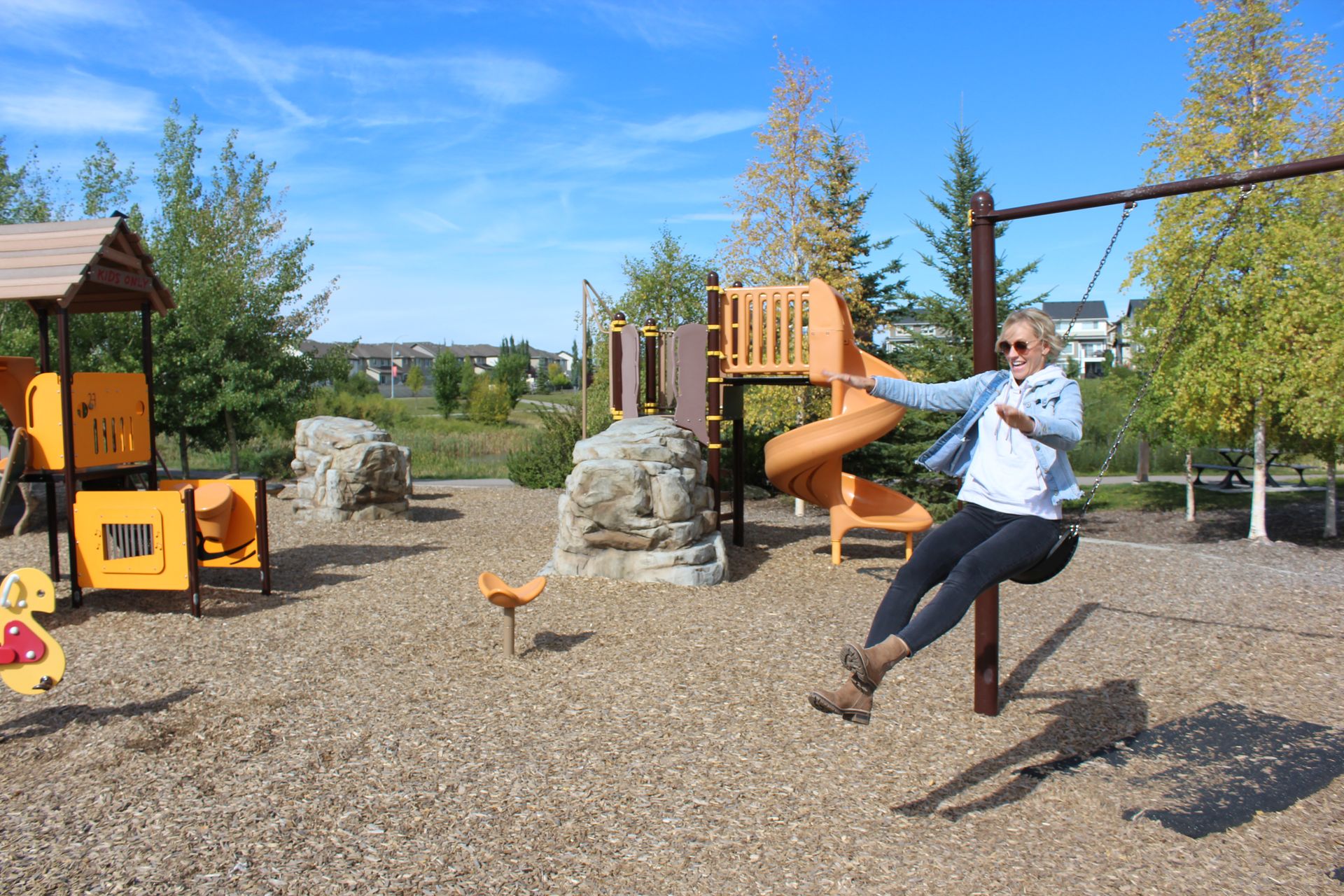 Sunset Ridge | Community of Cochrane | Rae-Lyn Burman