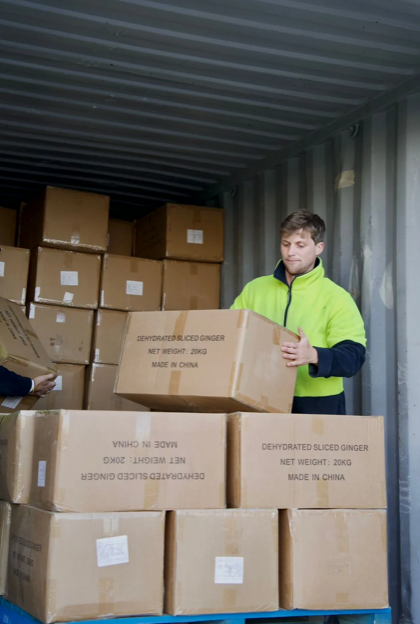 How long does it take to unload a shipping container?