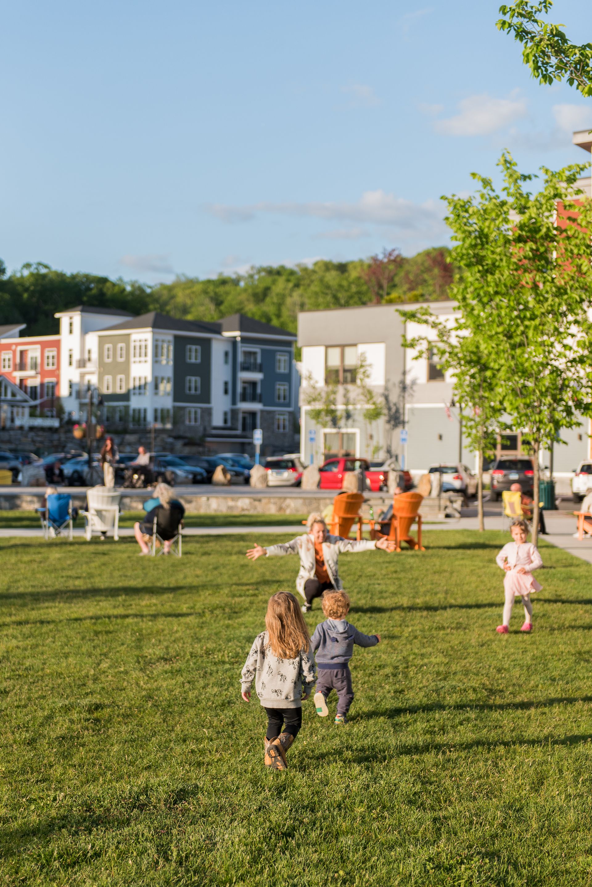 Photos of luxury 1 bedroom, 2 bedroom apartments.