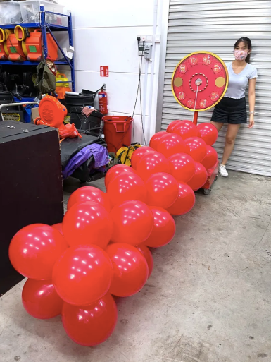 Launch mechanism