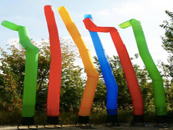 Dancing tube or inflatable arch