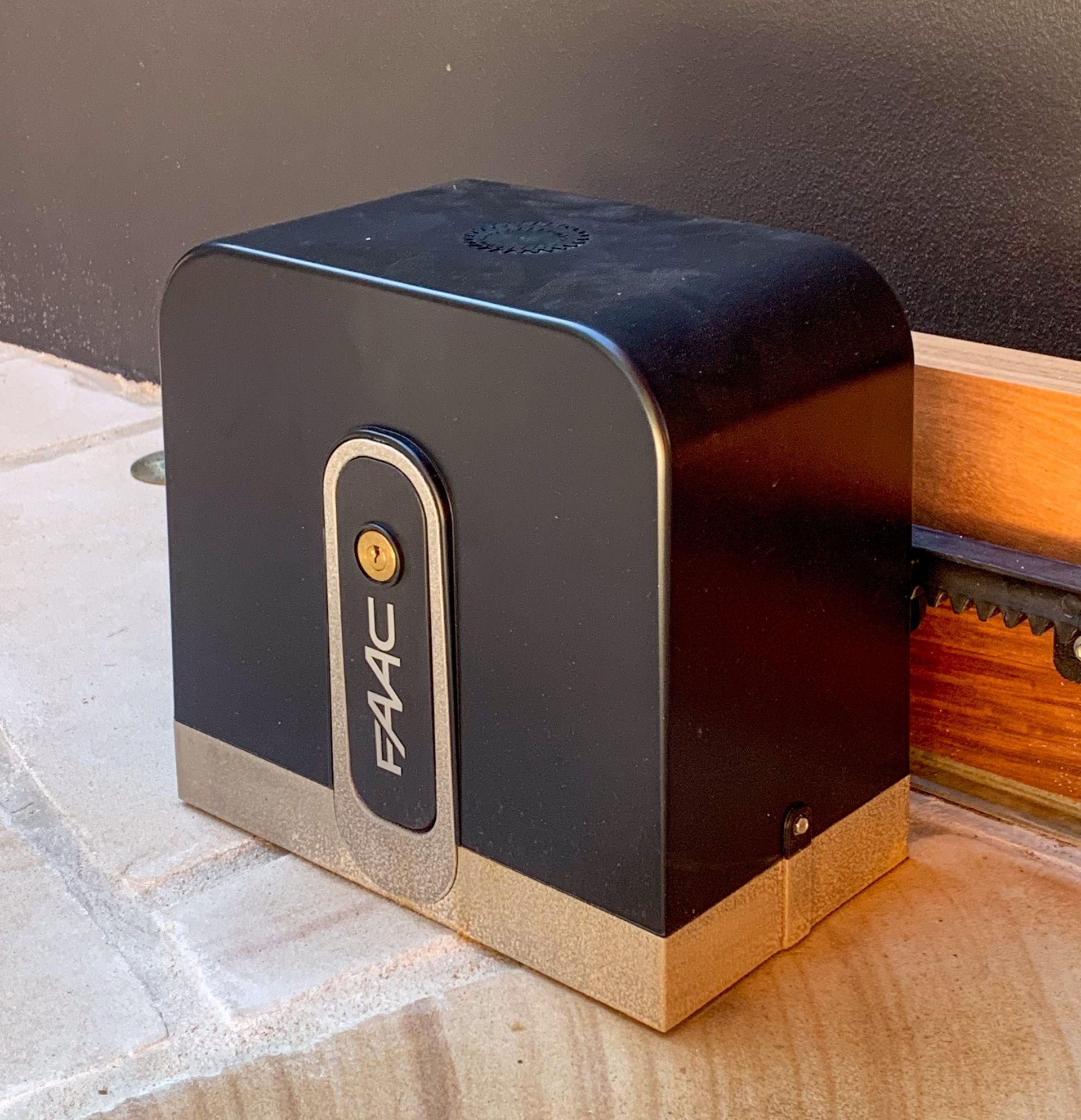 Automatic Gate Motor Replacement