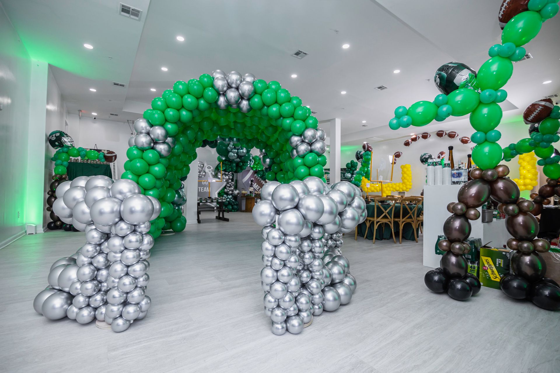 Balloon Arches | Garden Place Balloons