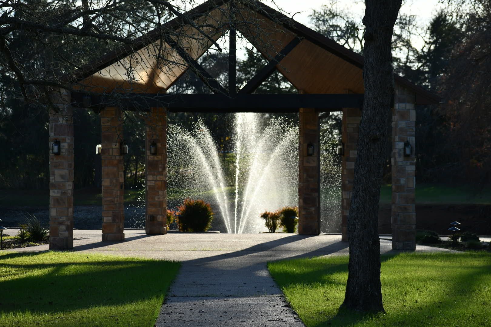 Top Pond Fountain Kits | Pond Fountain Kits Online | Friendly Fountains ...