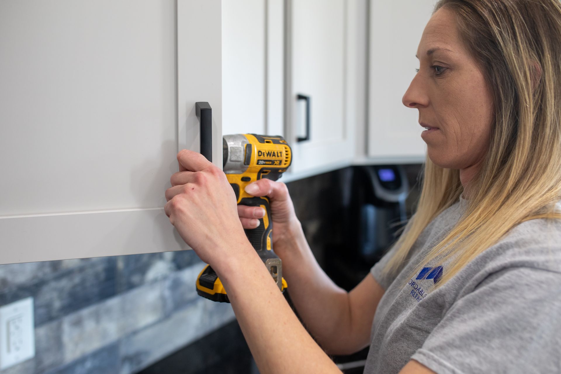 Products | Affordable Cabinet Refacing | Cabinet Doors | Cabinet Pulls