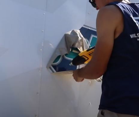 Decal Removal in Mesa, AZ | Mobile & Certified