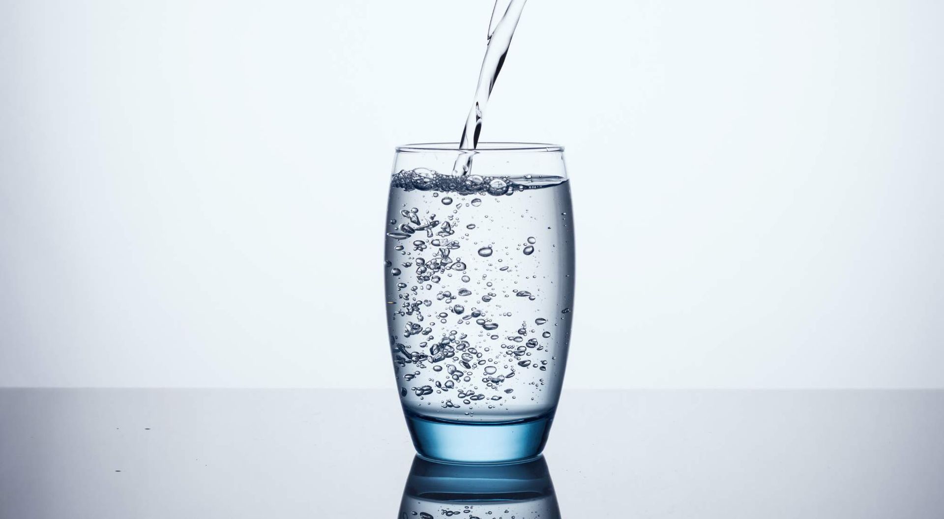 What Are the Best Drinks for Acid Reflux?- HealthierU