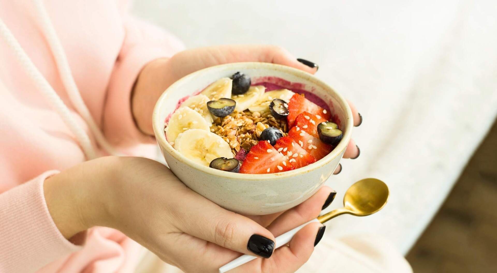 The Best Energy Boosting Foods for Fatigue - HealthierU