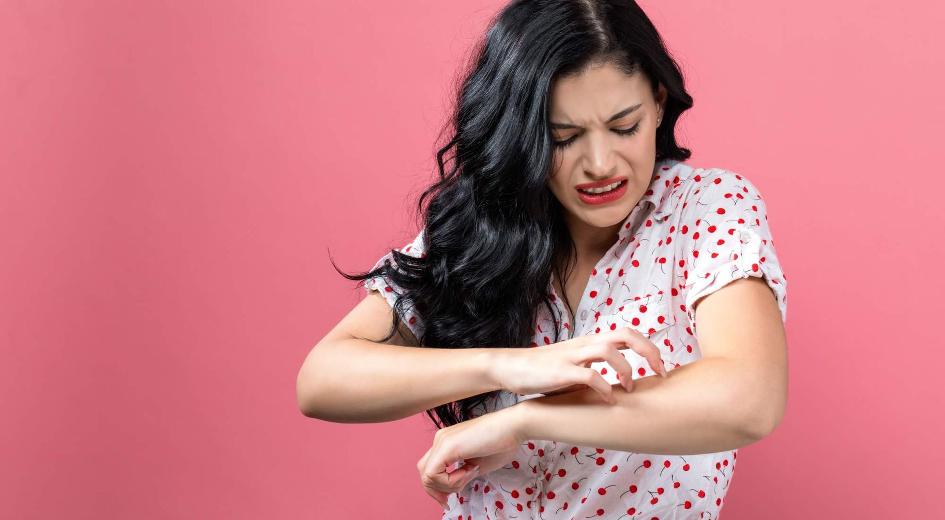What Is the Relationship Between Thyroid Disease and Skin Issues?
