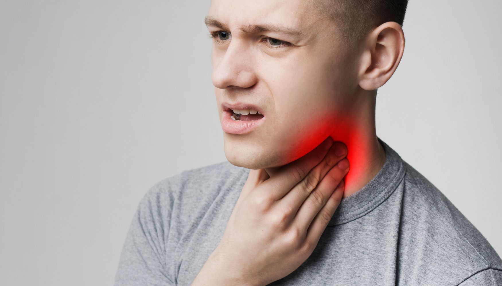 What Are Early Warning Signs of Thyroid Problems?