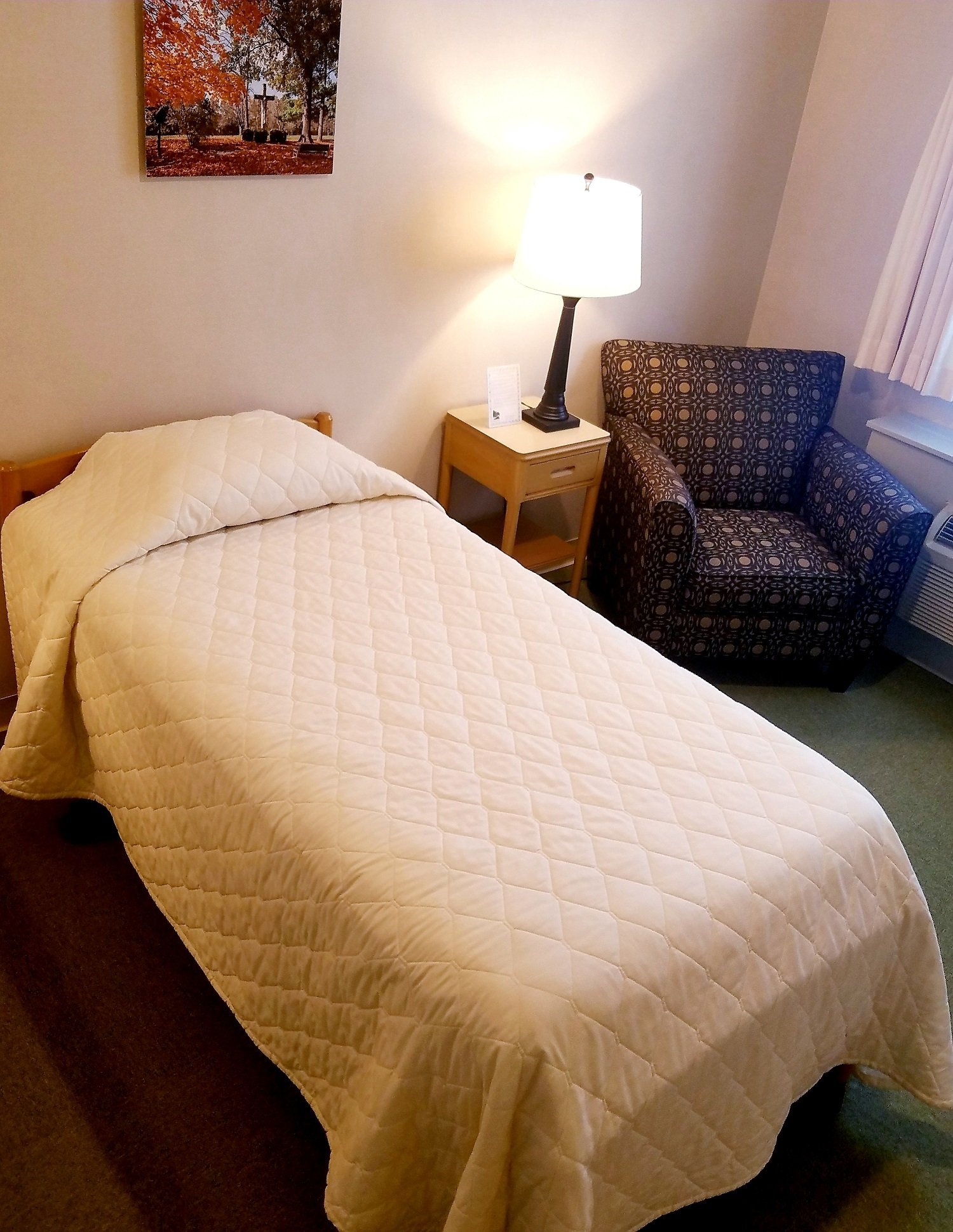 Overnight Accommodations and Lounges