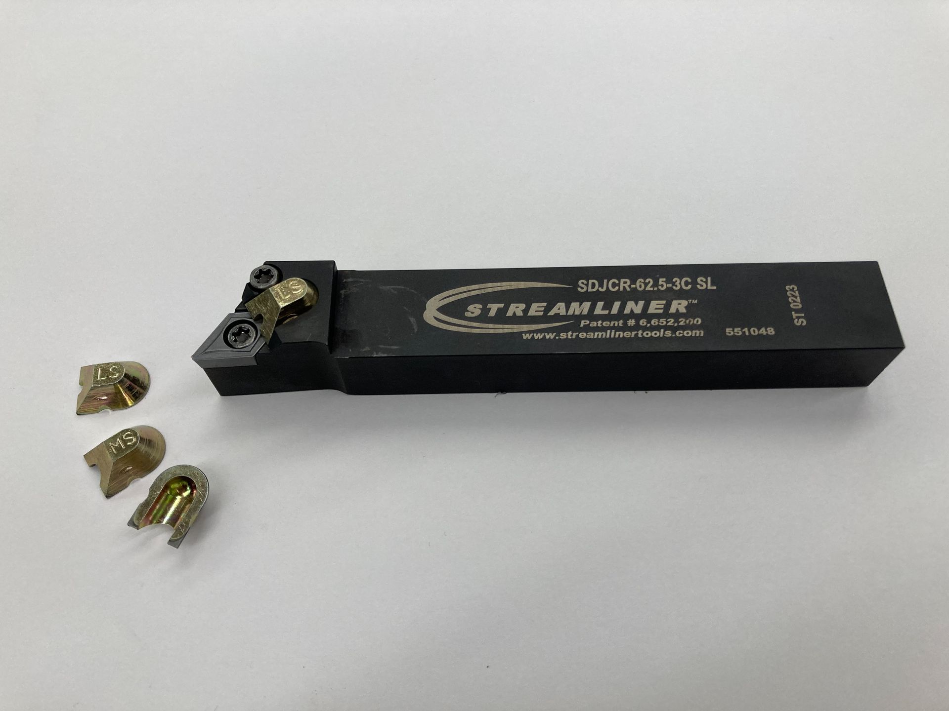 The Benefits of Streamliner High Pressure Through Coolant Tool Holders ...