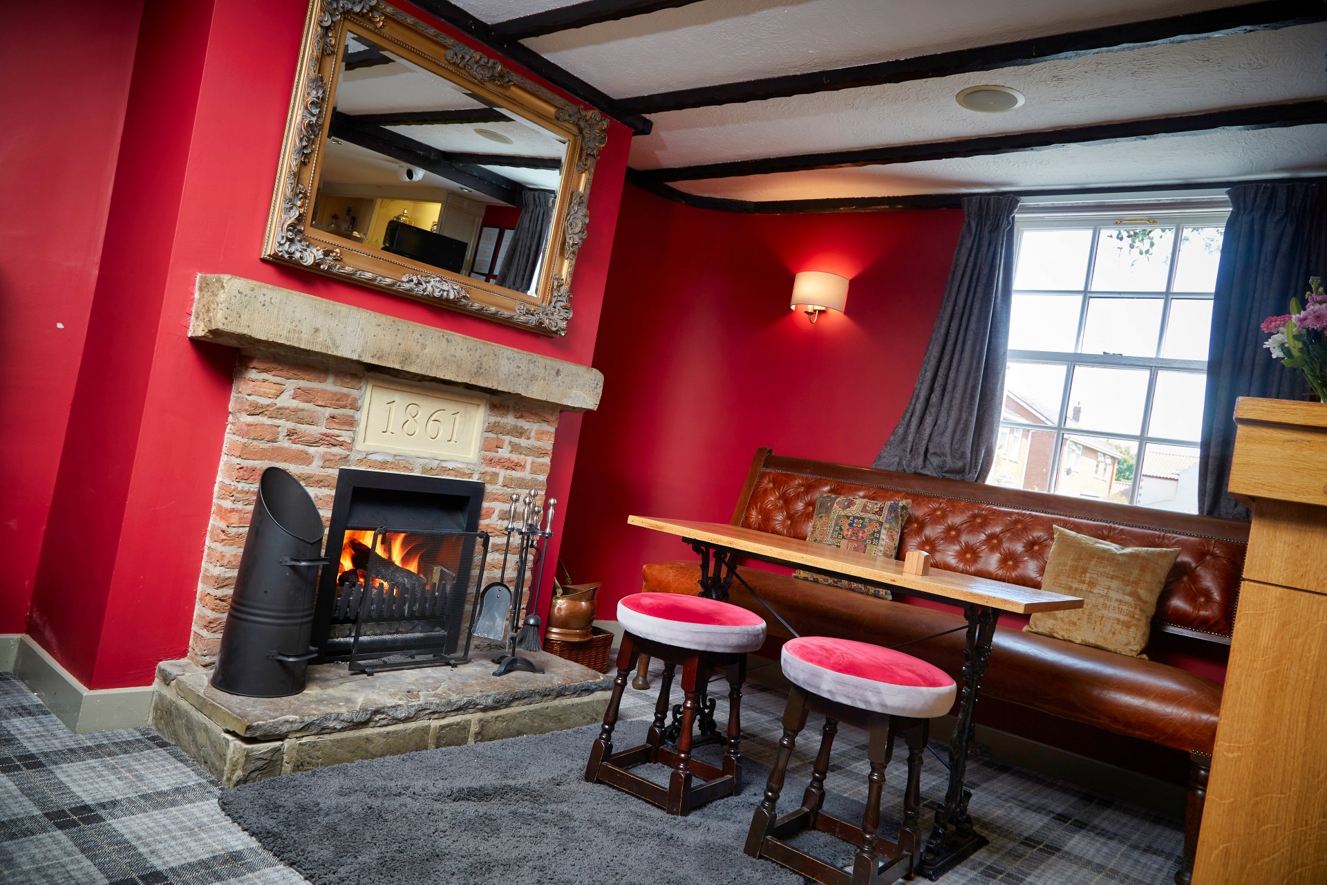 Great British Traditional Pub with Rooms in Withernwick