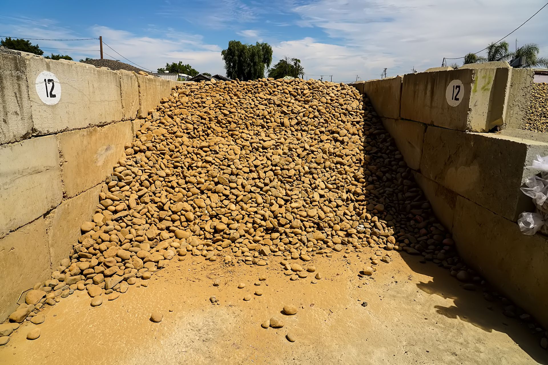 Landscape Supply Gallery | Brentwood Decorative Rock