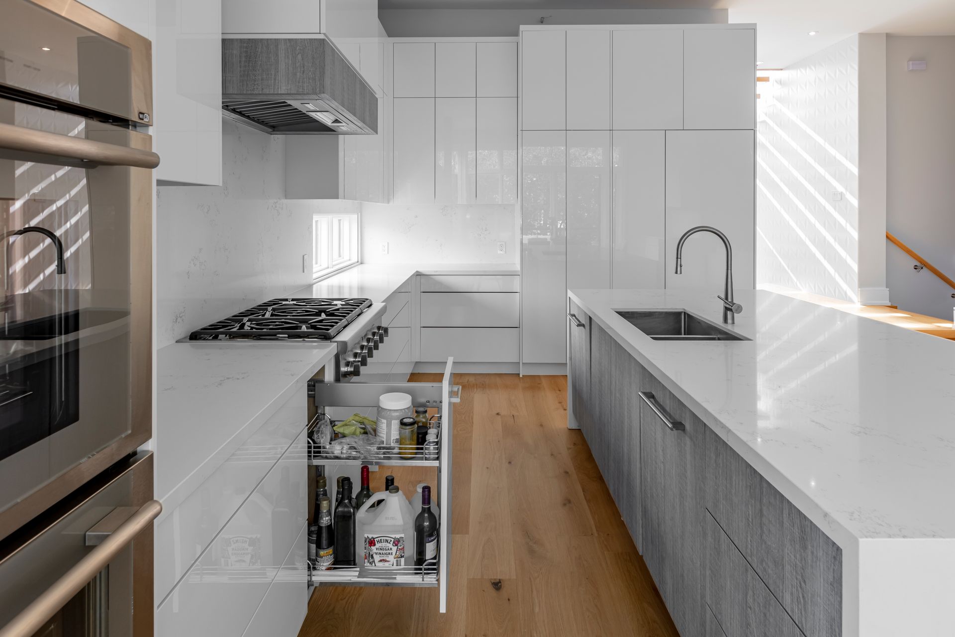 Gallery | Mississauga, ON | Kitchen Land