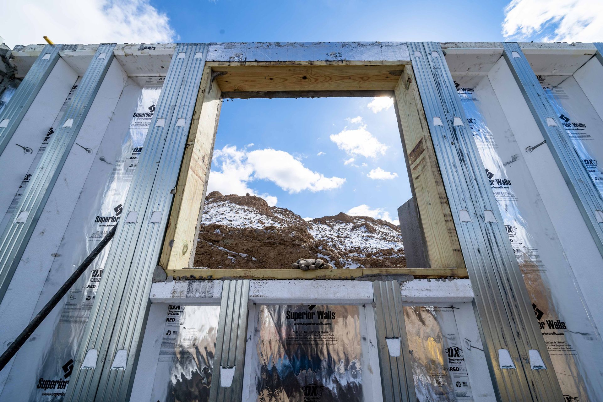 Customizable Walls | Superior Walls of New York