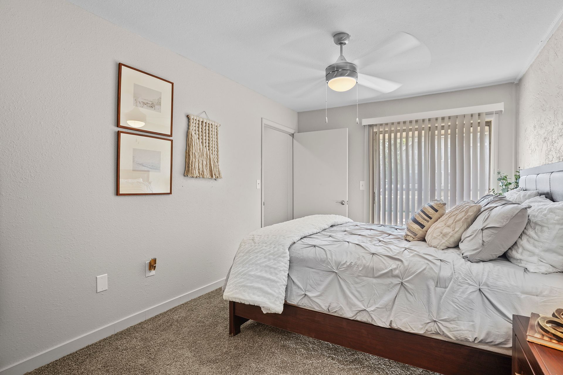 Discover Regency Point Apartments: Features & Amenities