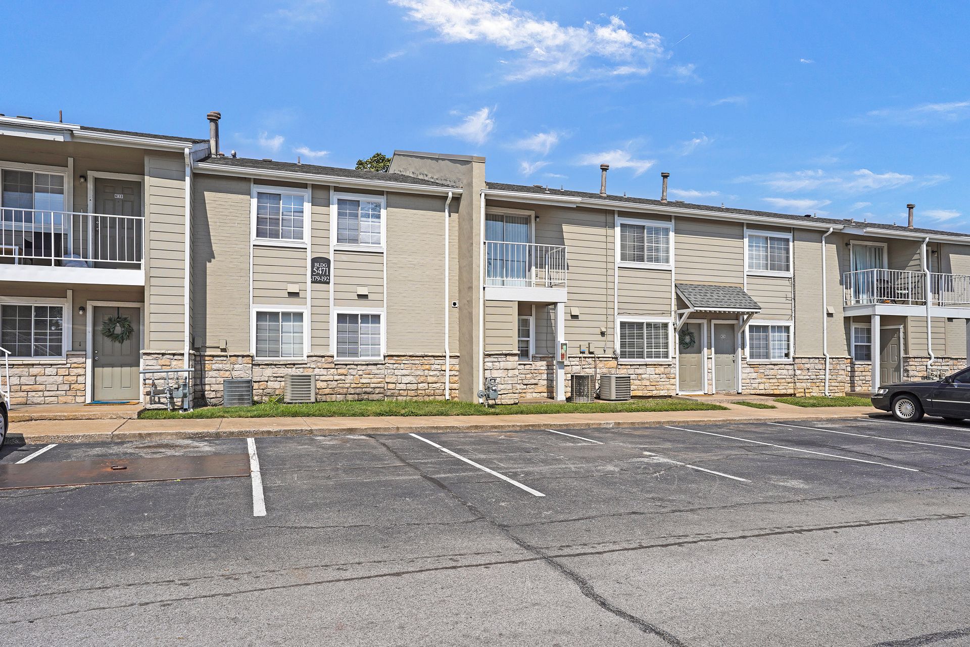 Discover Regency Point Apartments: Features & Amenities