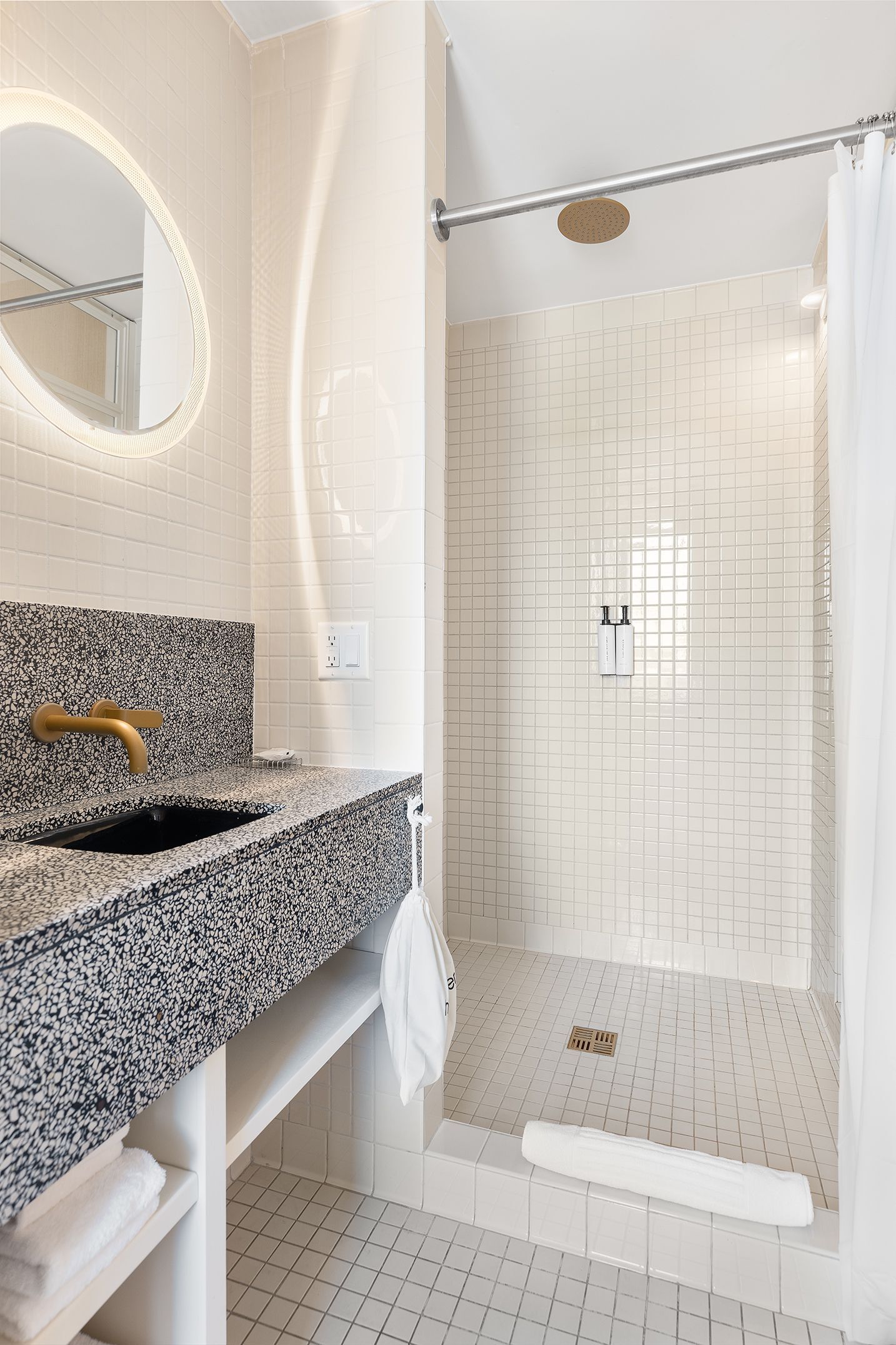 Rooms | Untitled at 3 Freeman | Your homebased hotel in NYC