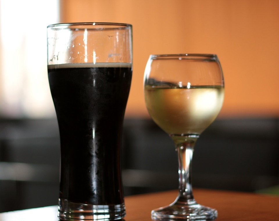 Beer & Wine Bar Gilbert, AZ | Tap Dragon Craft Beer & Wine Bar