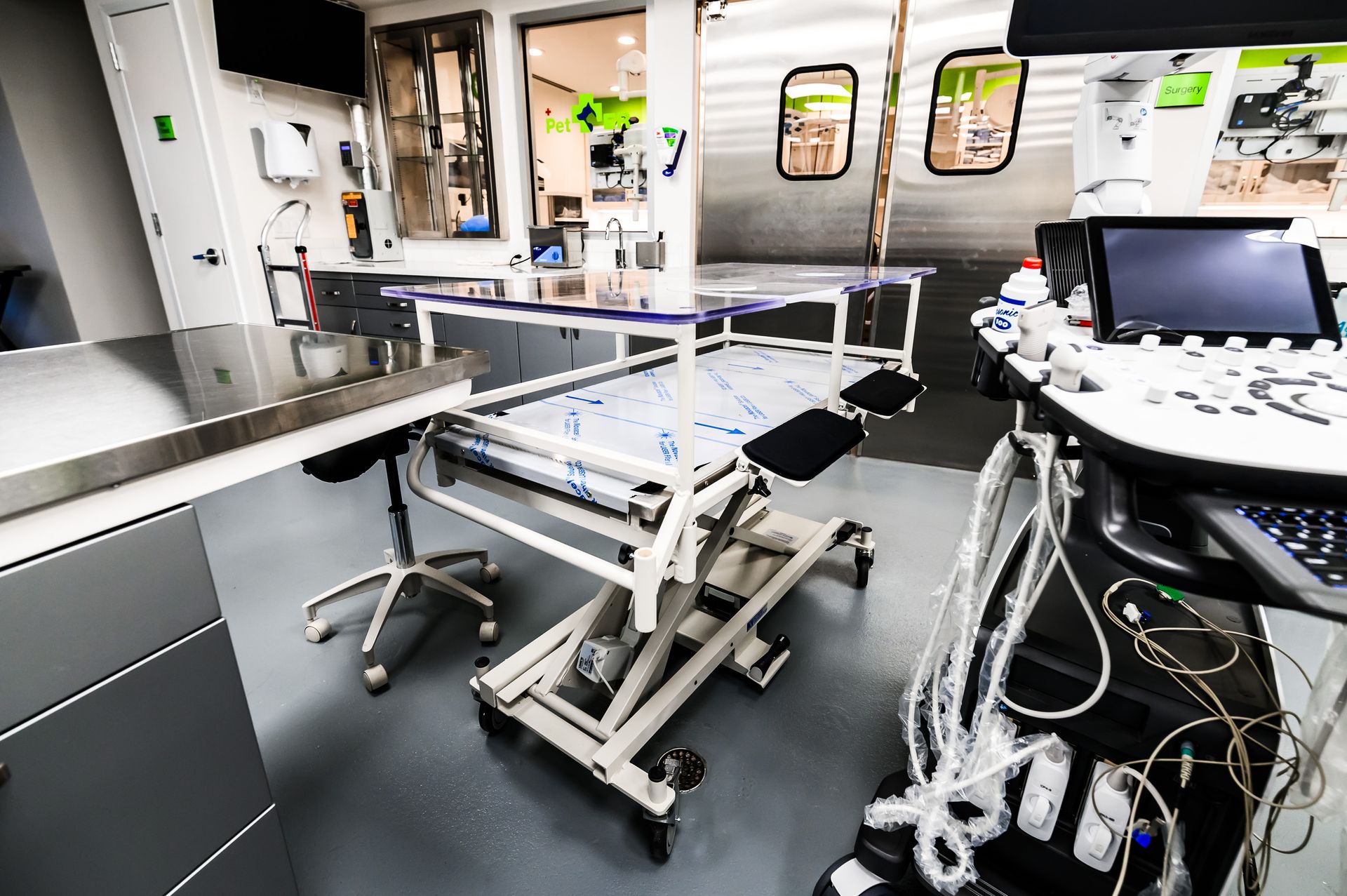 Veterinarians in East Setauket, NY | Emergency Veterinary Care – Pet ER ...