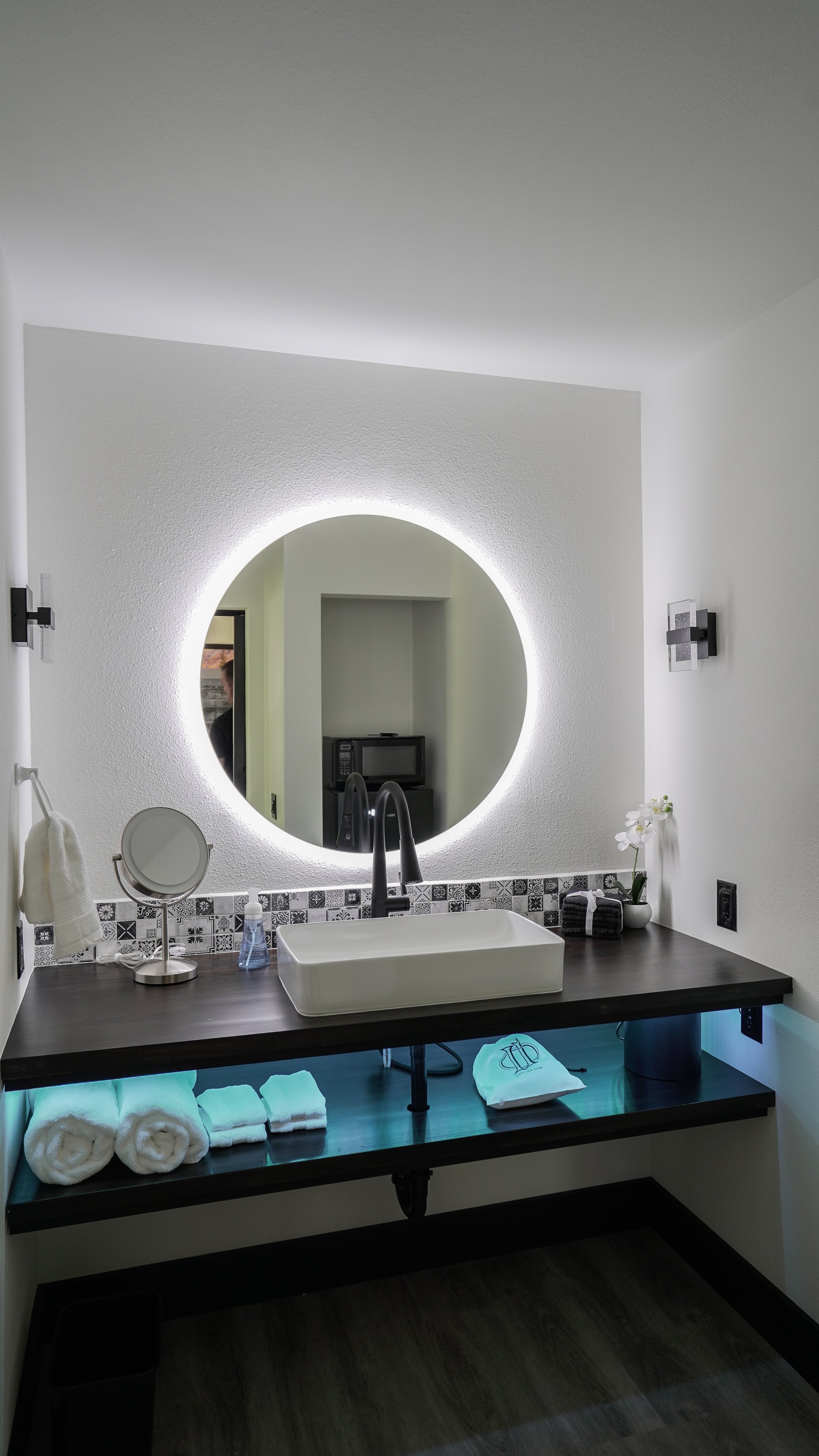 Cozy Lodging | Icon Inn | Ellensburg, WA