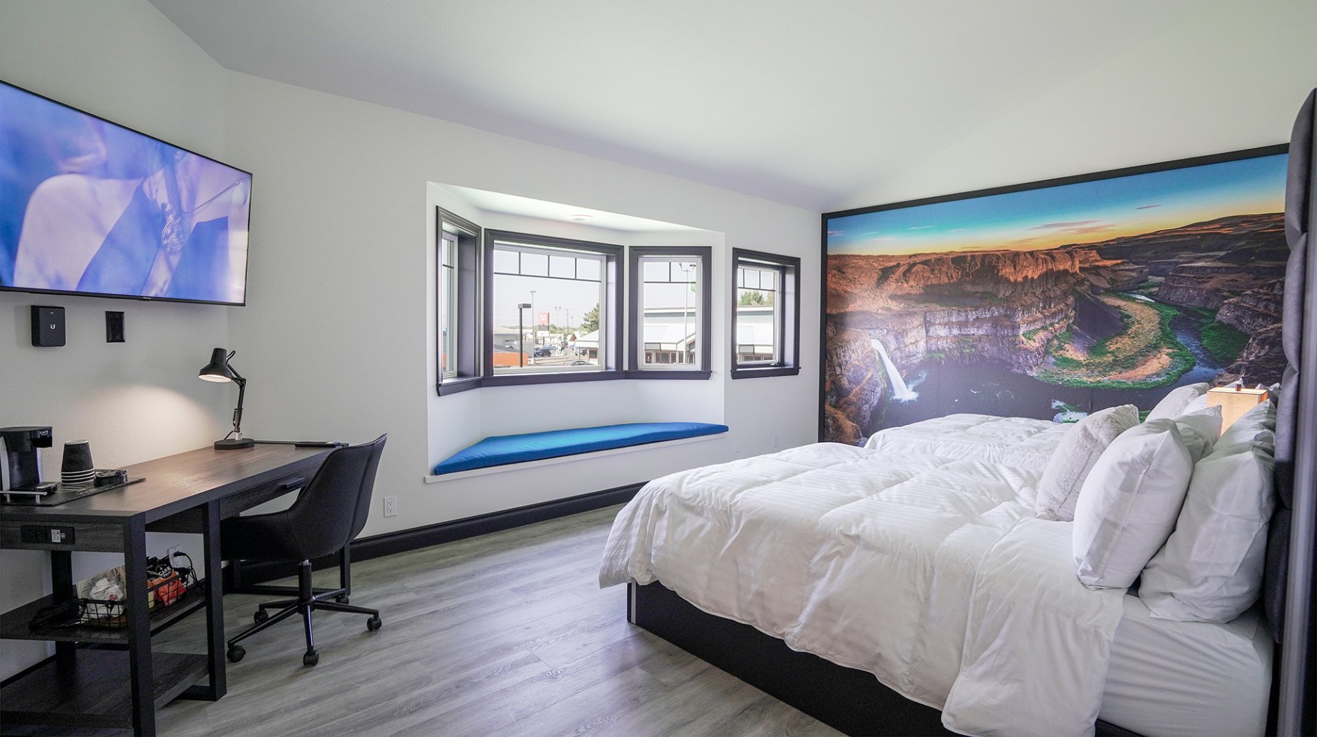 Cozy Lodging | Icon Inn | Ellensburg, WA