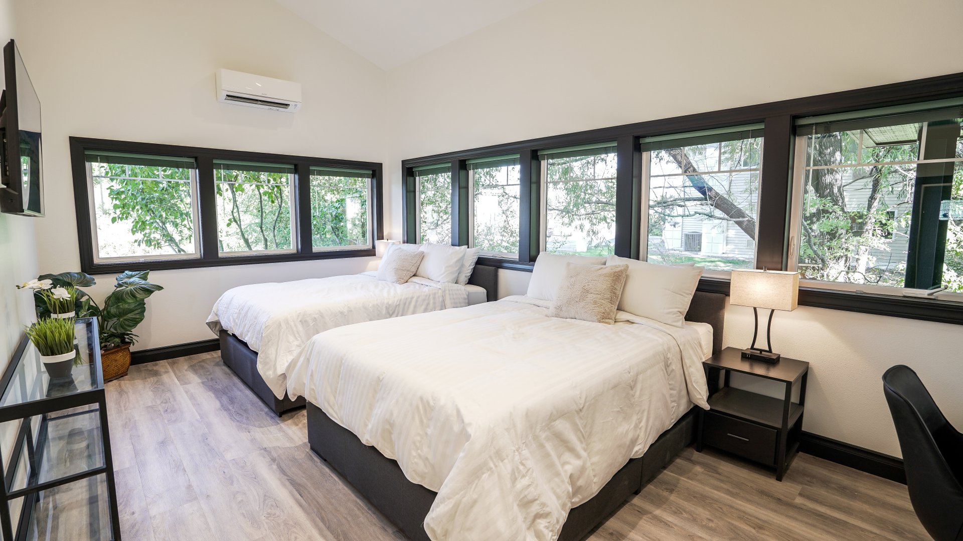 Cozy Lodging | Icon Inn | Ellensburg, WA