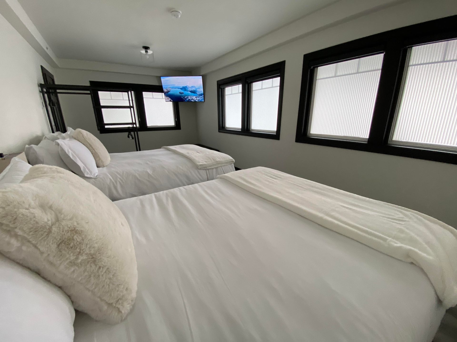 Cozy Lodging | Icon Inn | Ellensburg, WA