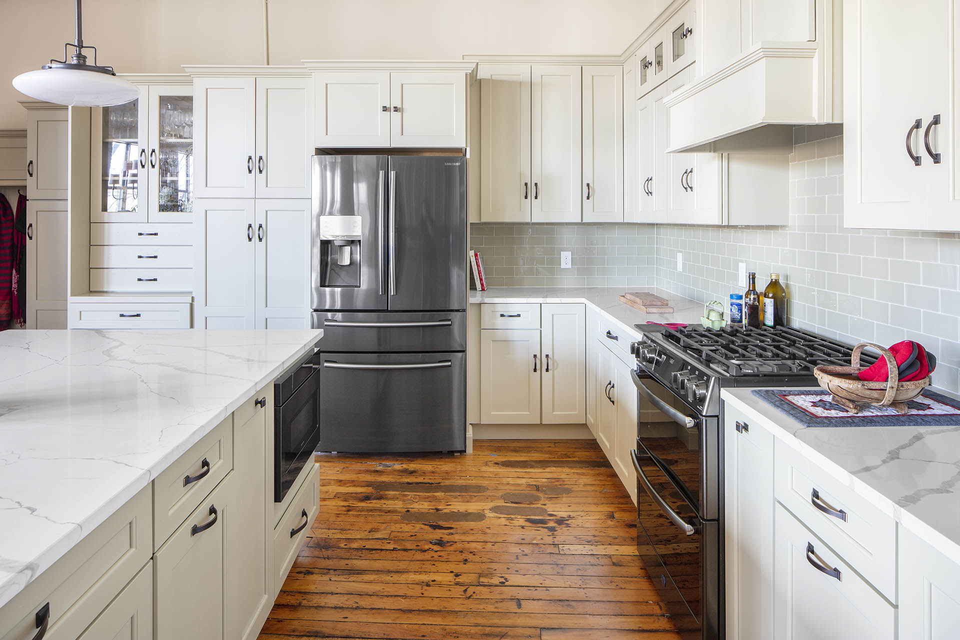 Kitchens - Builders Warehouse - Peoria IL