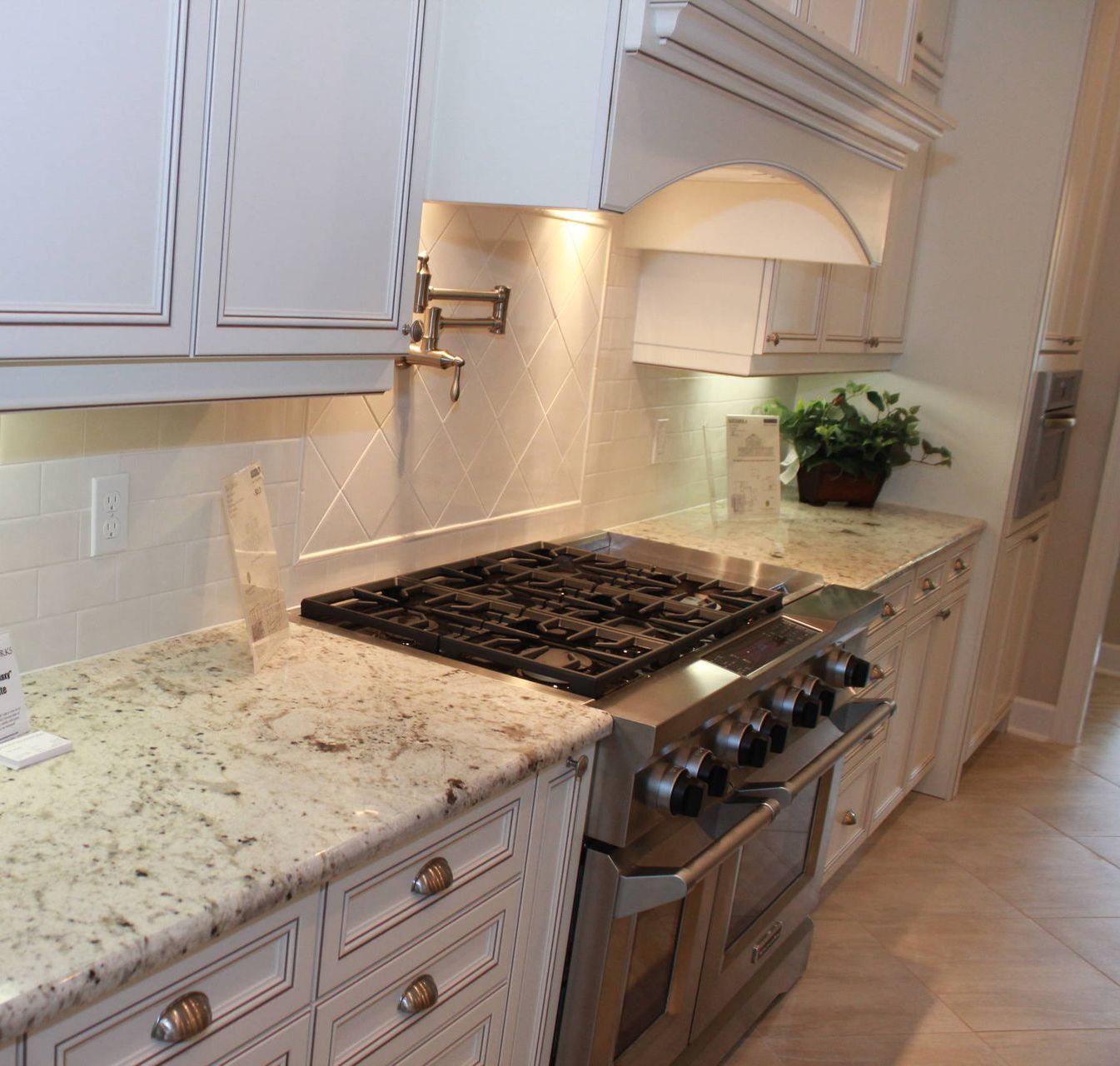 Countertops - Builders Warehouse - Peoria IL