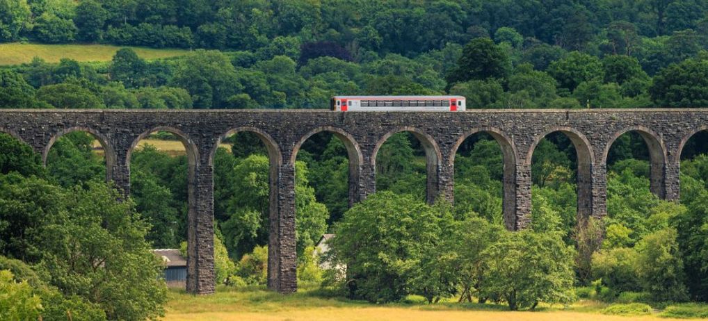 Heart of Wales Line I Station Walks I Llandybie