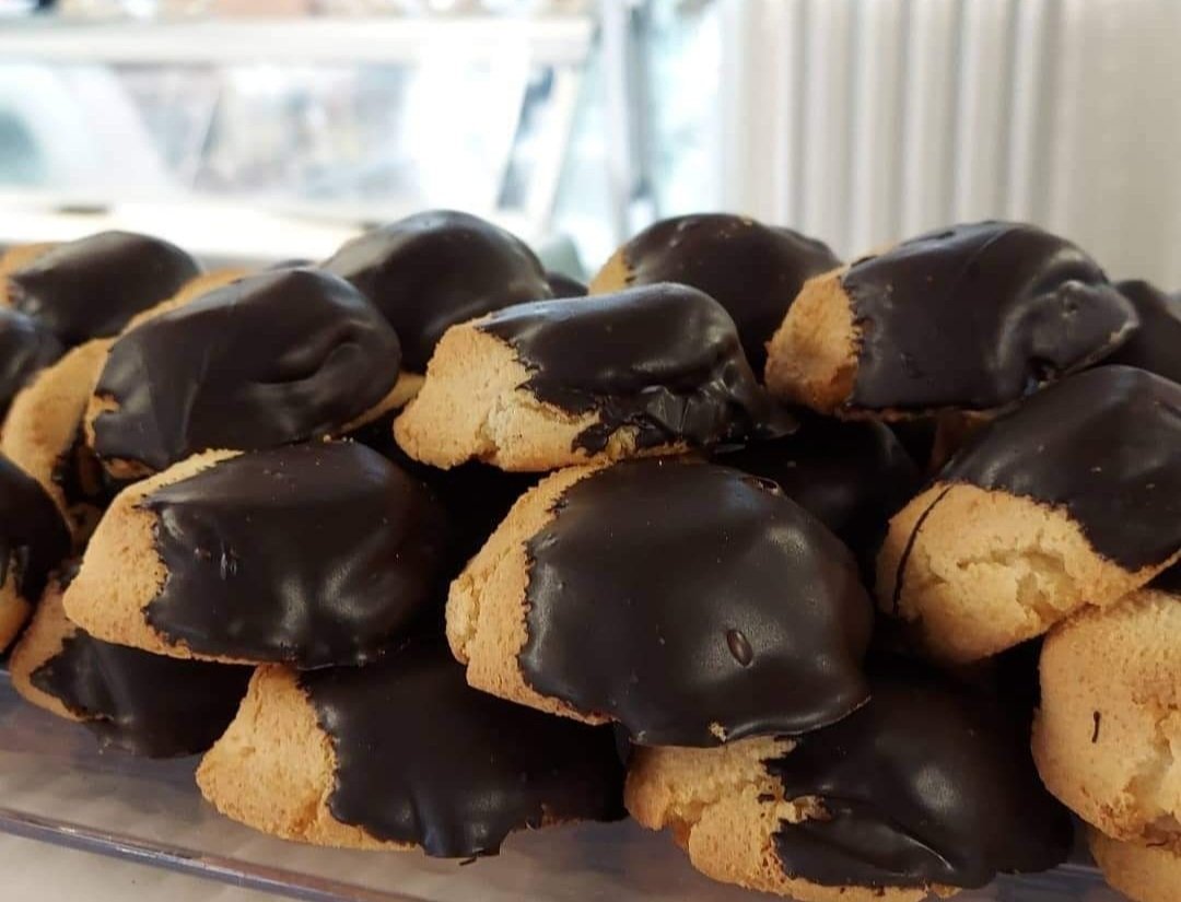 Authentic Baked Goods | Frank & Louie's | Rehoboth Beach, DE