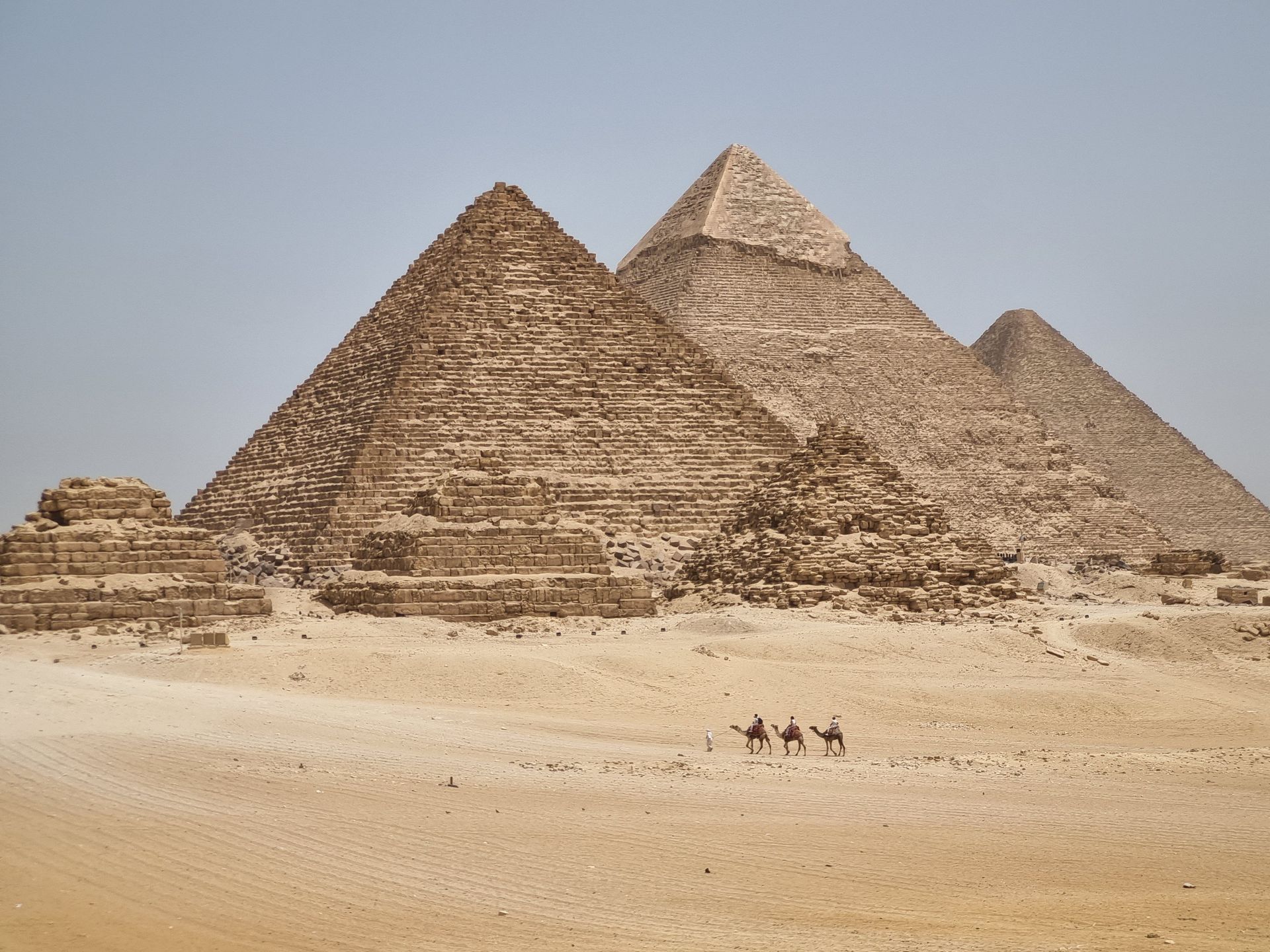 Giza Pyramids & GEM Ticket Prices 2026: Full Guide