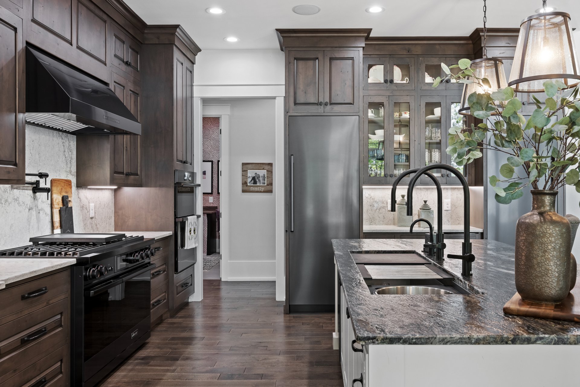Custom Kitchen Cabinetry | Classic Cabinetry