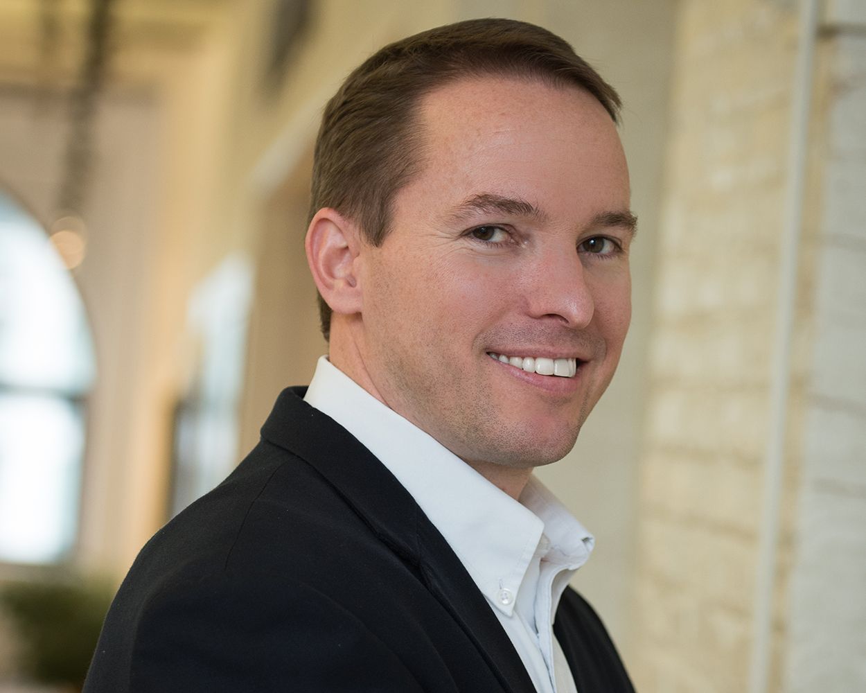 Antunovich Associates | People