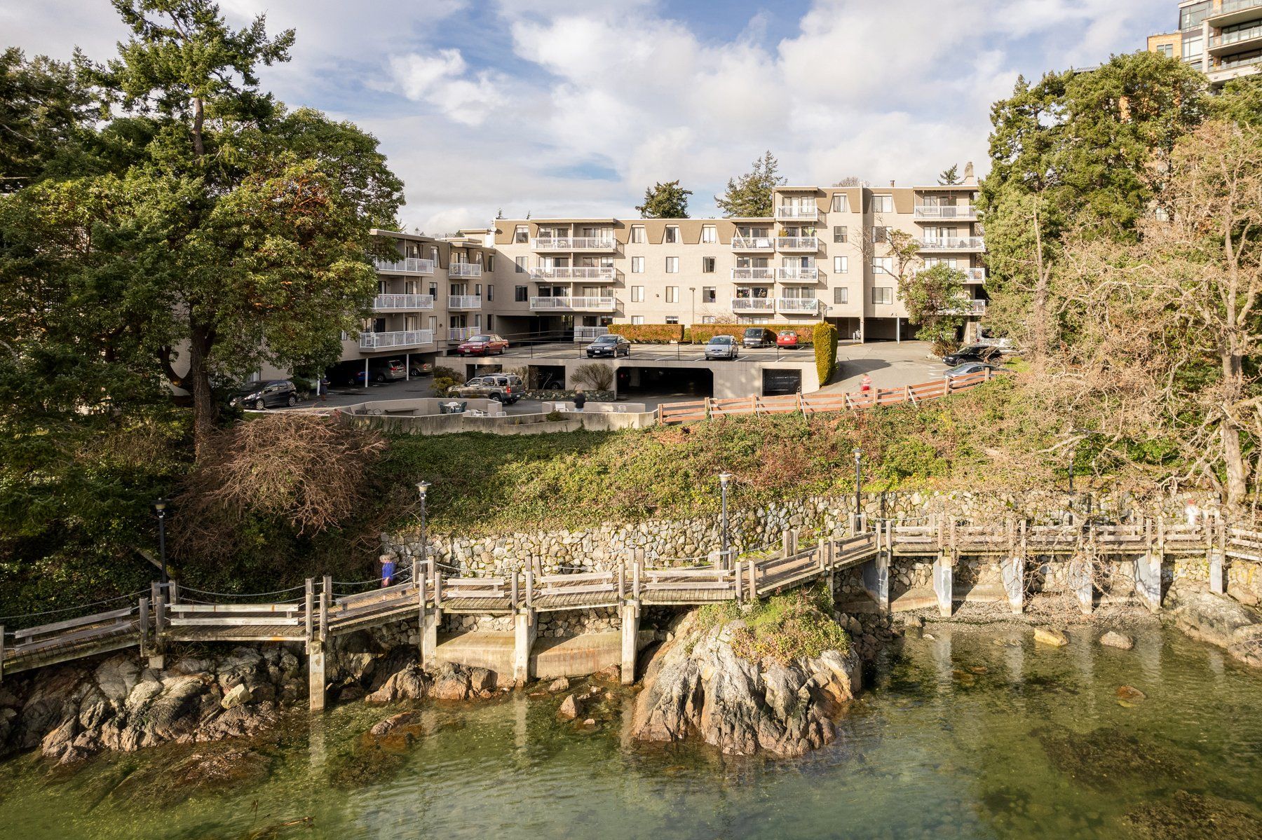 Seaside Place Apartments - Gallery