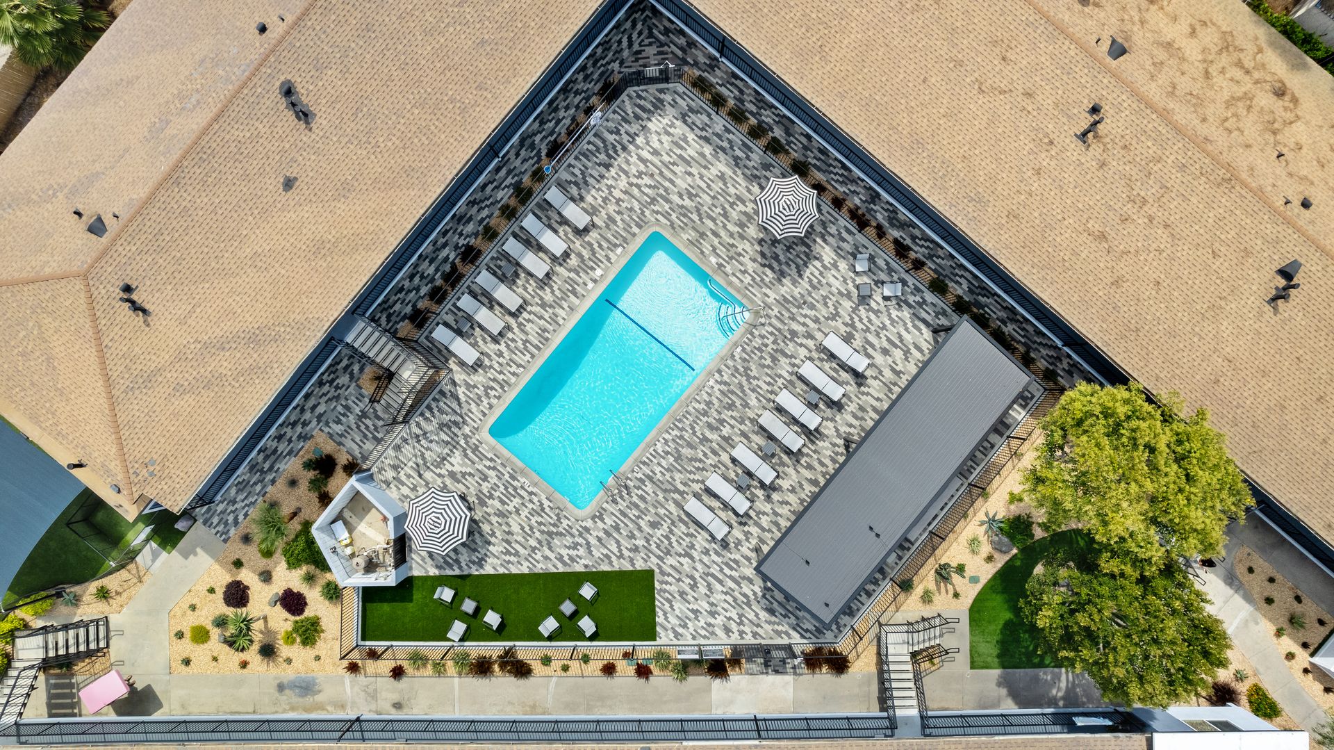 Gallery | The Circle | Long Beach, CA