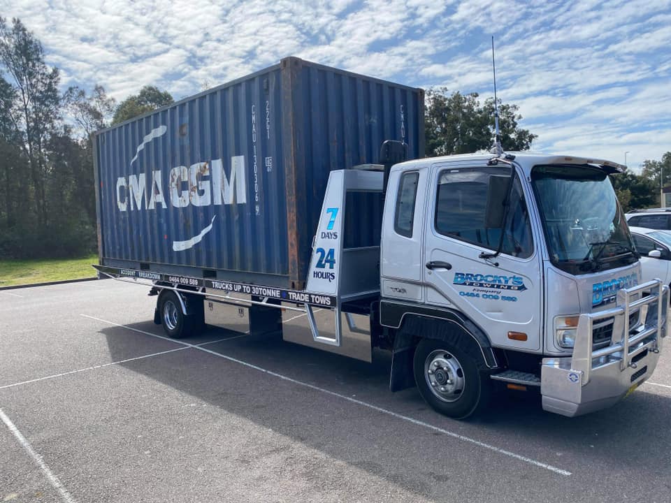 Container Transport in Kempsey | Brocky’s Towing & Tilt Trays