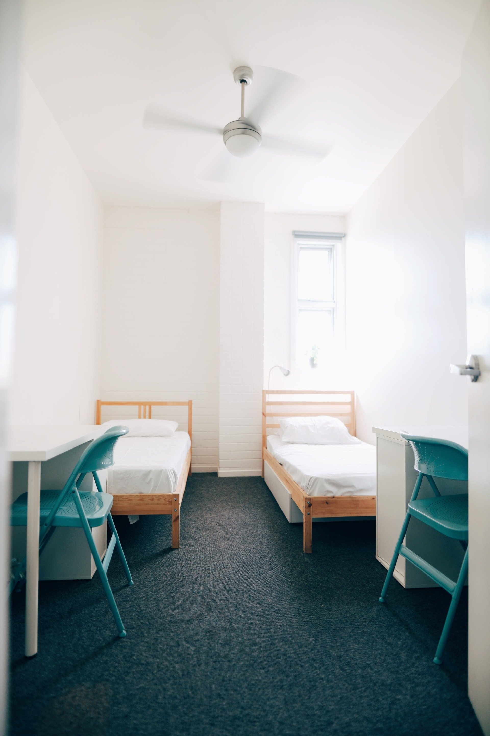 Deluxe Single, Twin, Double,Queen & Triple Rooms | Byron Bay