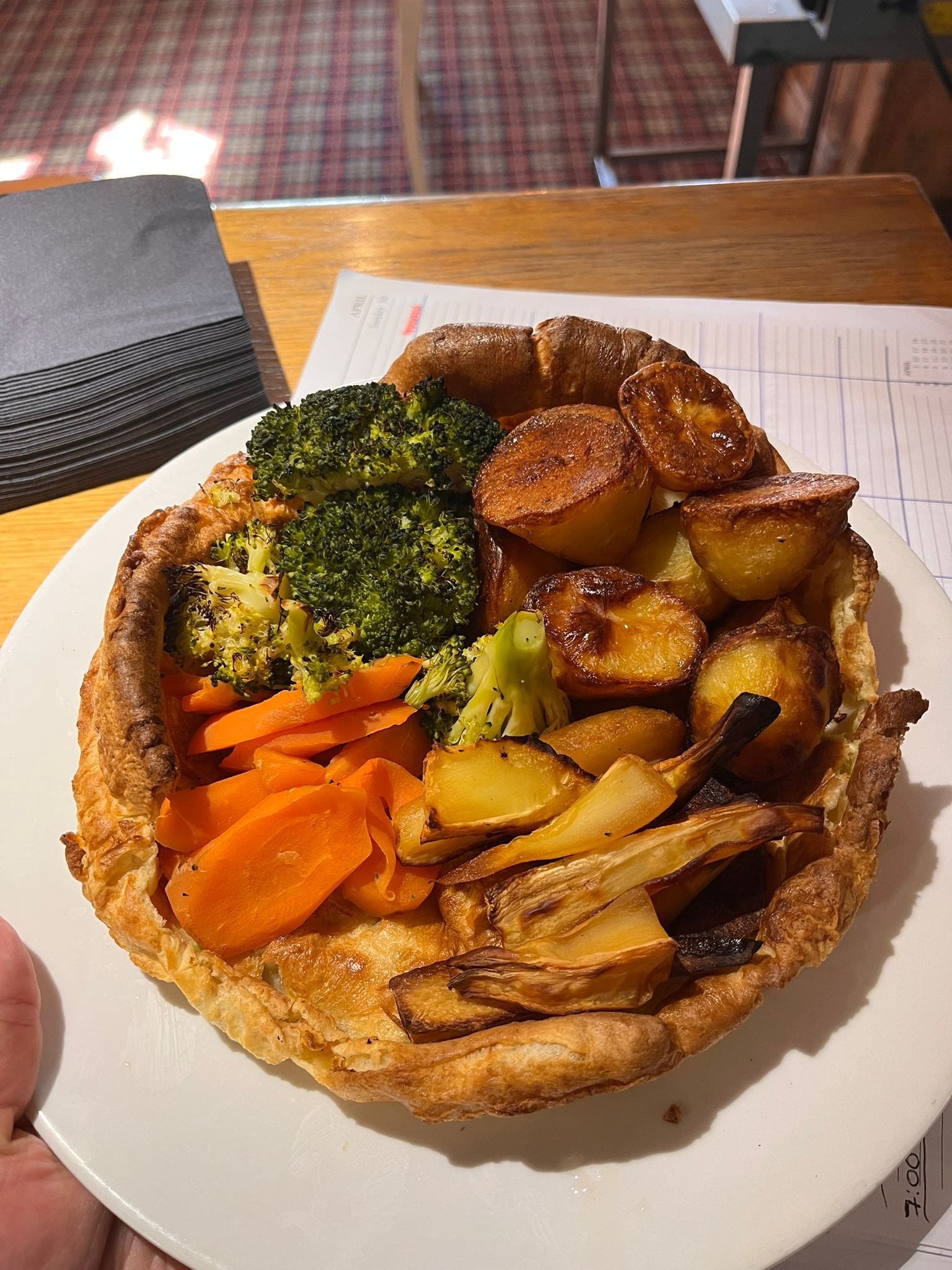 16th Century Thatched Pub in the New Forest - The Elm Tree