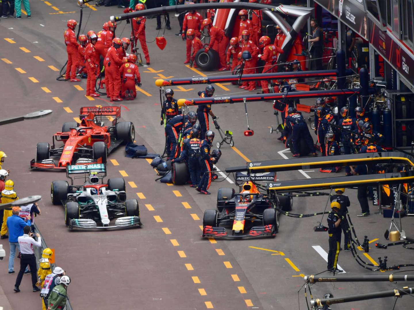 Inspiring Average F1 Pit Stop Time Images