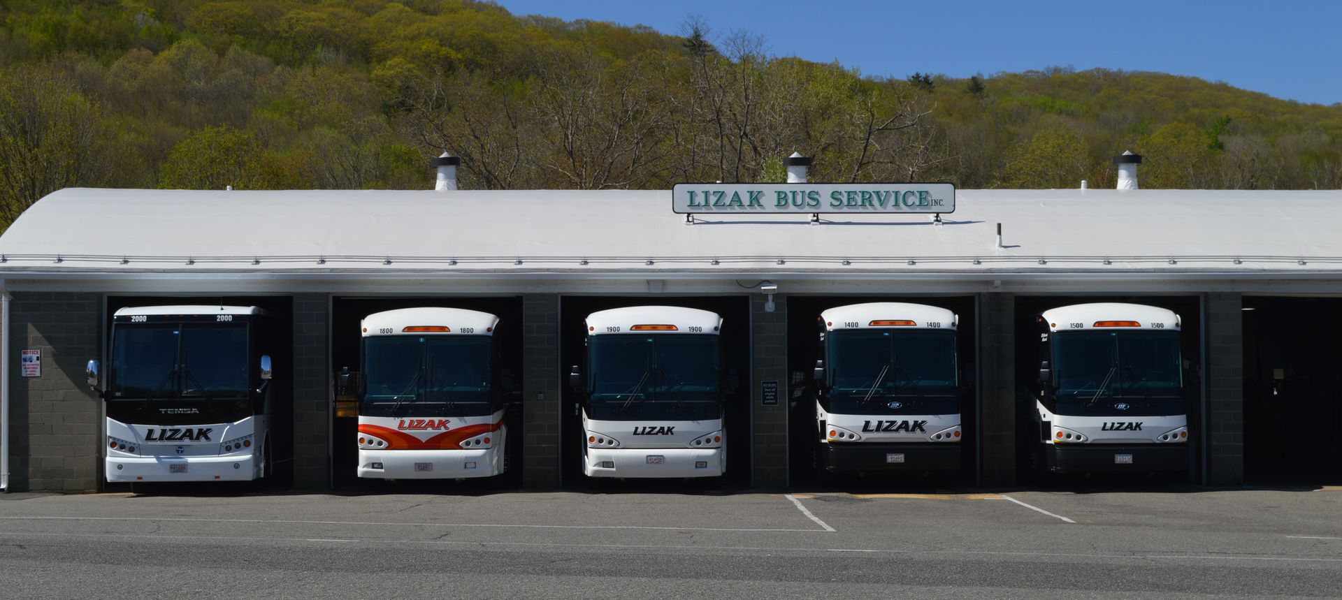 Bus Charter & Rental - Warren, MA - Lizak Bus Service, Inc.