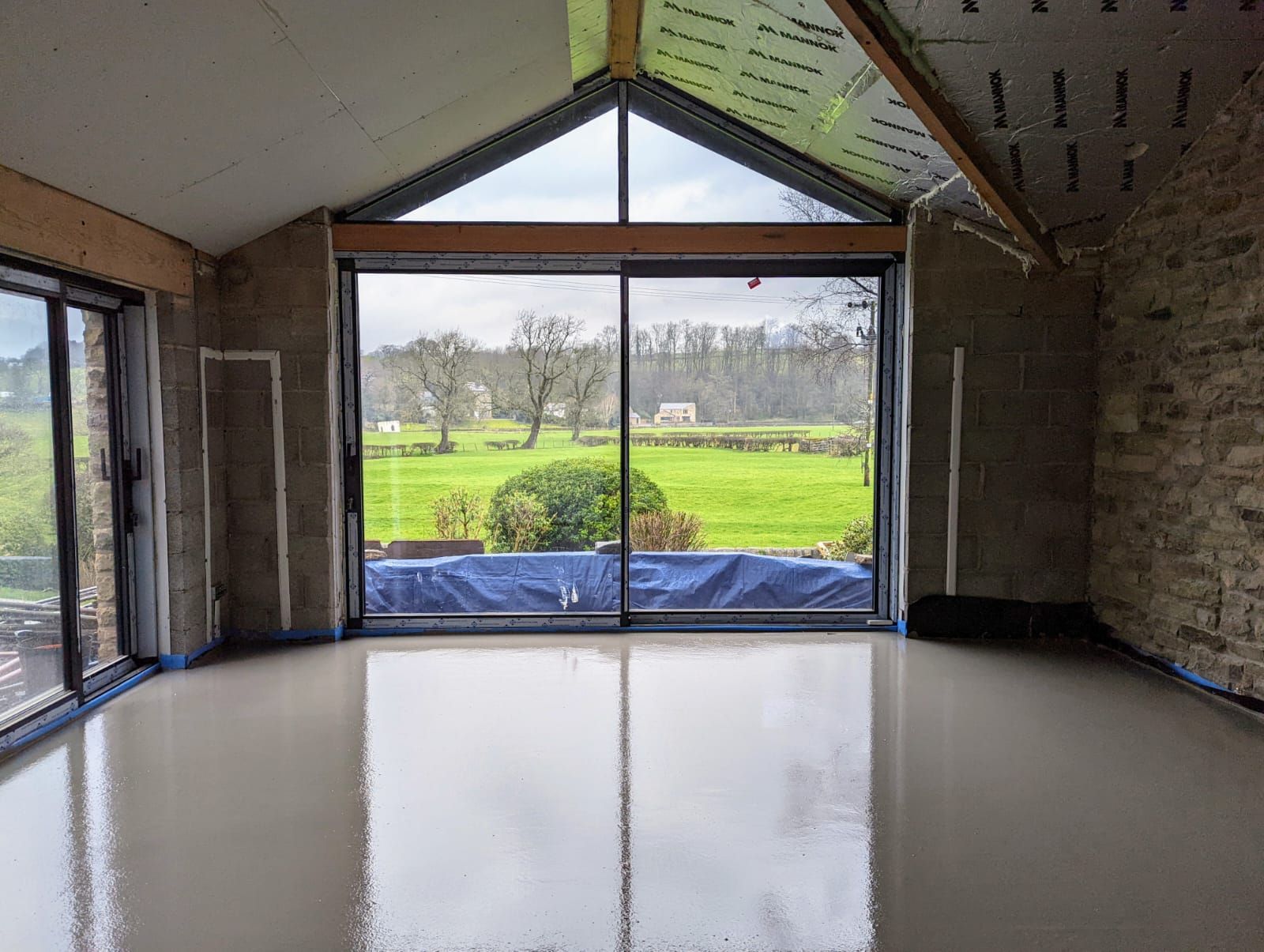 Floor screeding contractor | Clockwork Screed