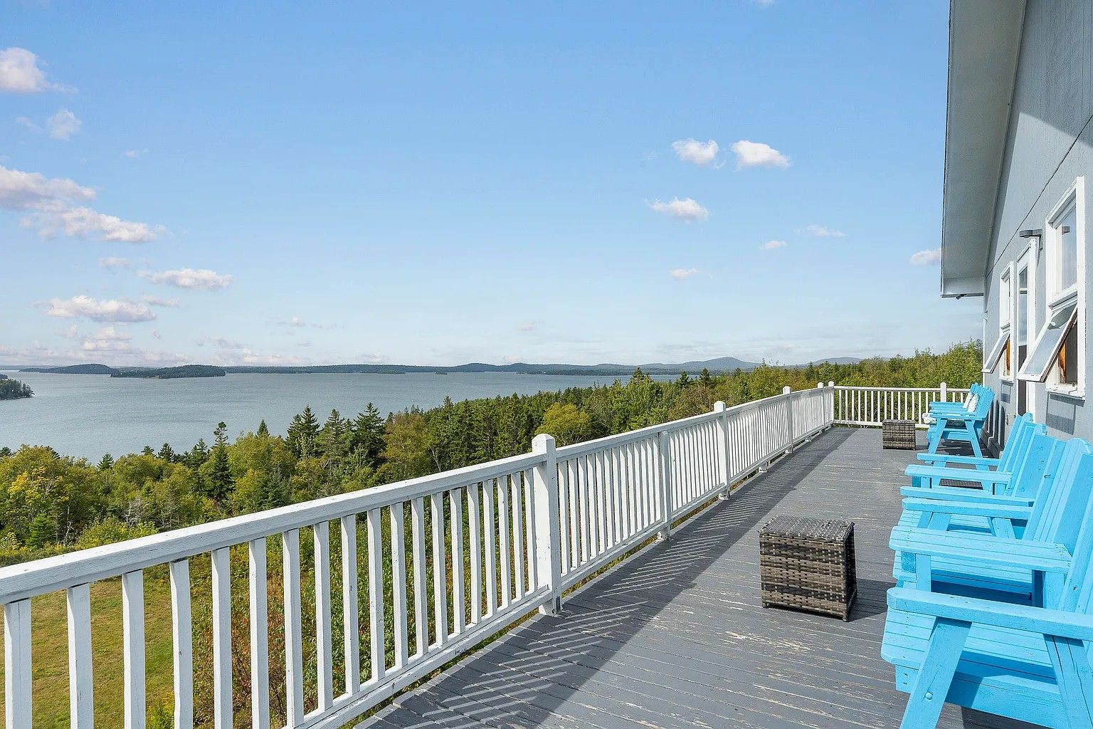 The Bluff House Inn, Maine: Inns and Cabins overlooking Frenchman bay