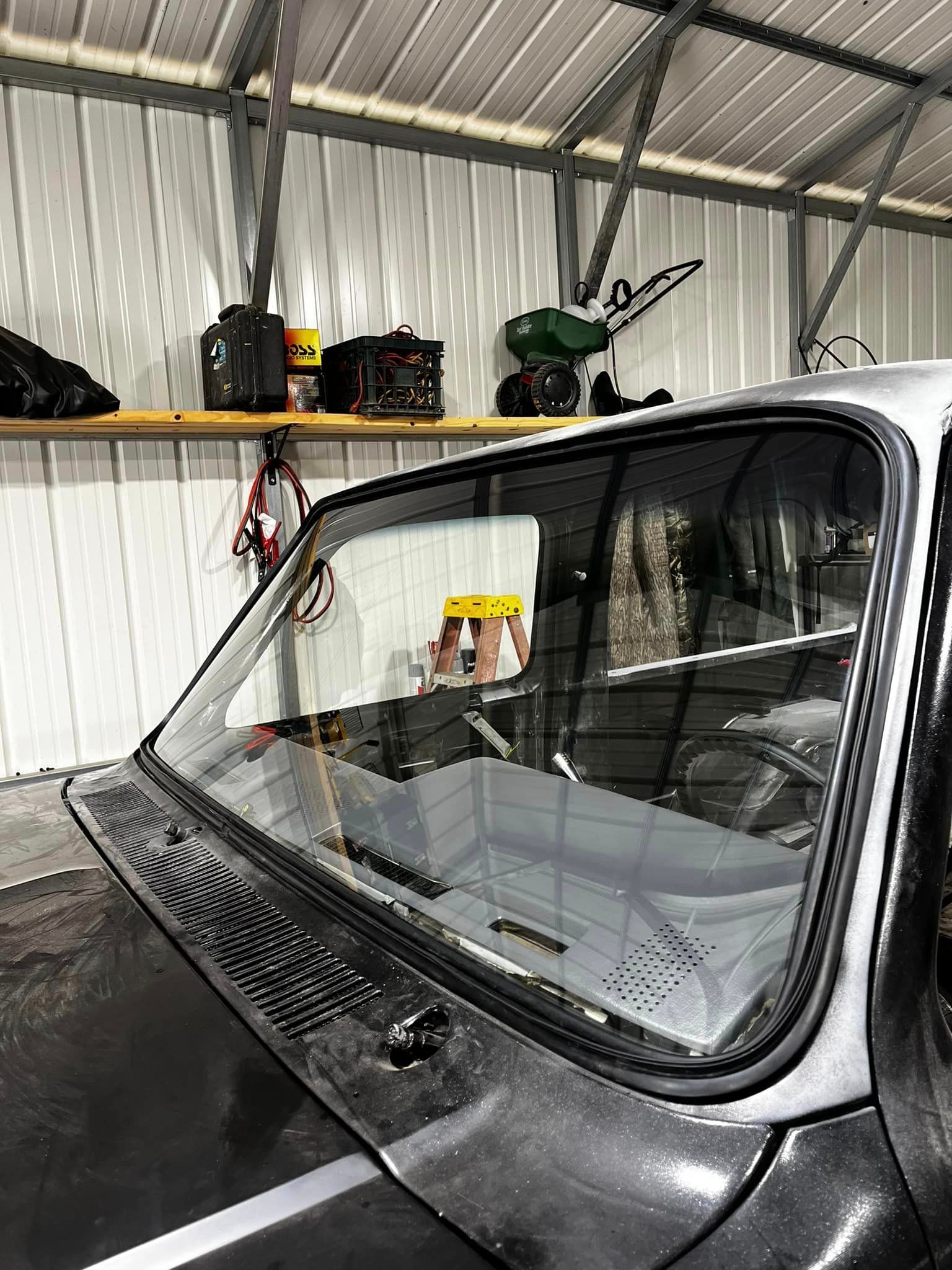 Auto Glass Repair & Window Tinting in Livingston, LA