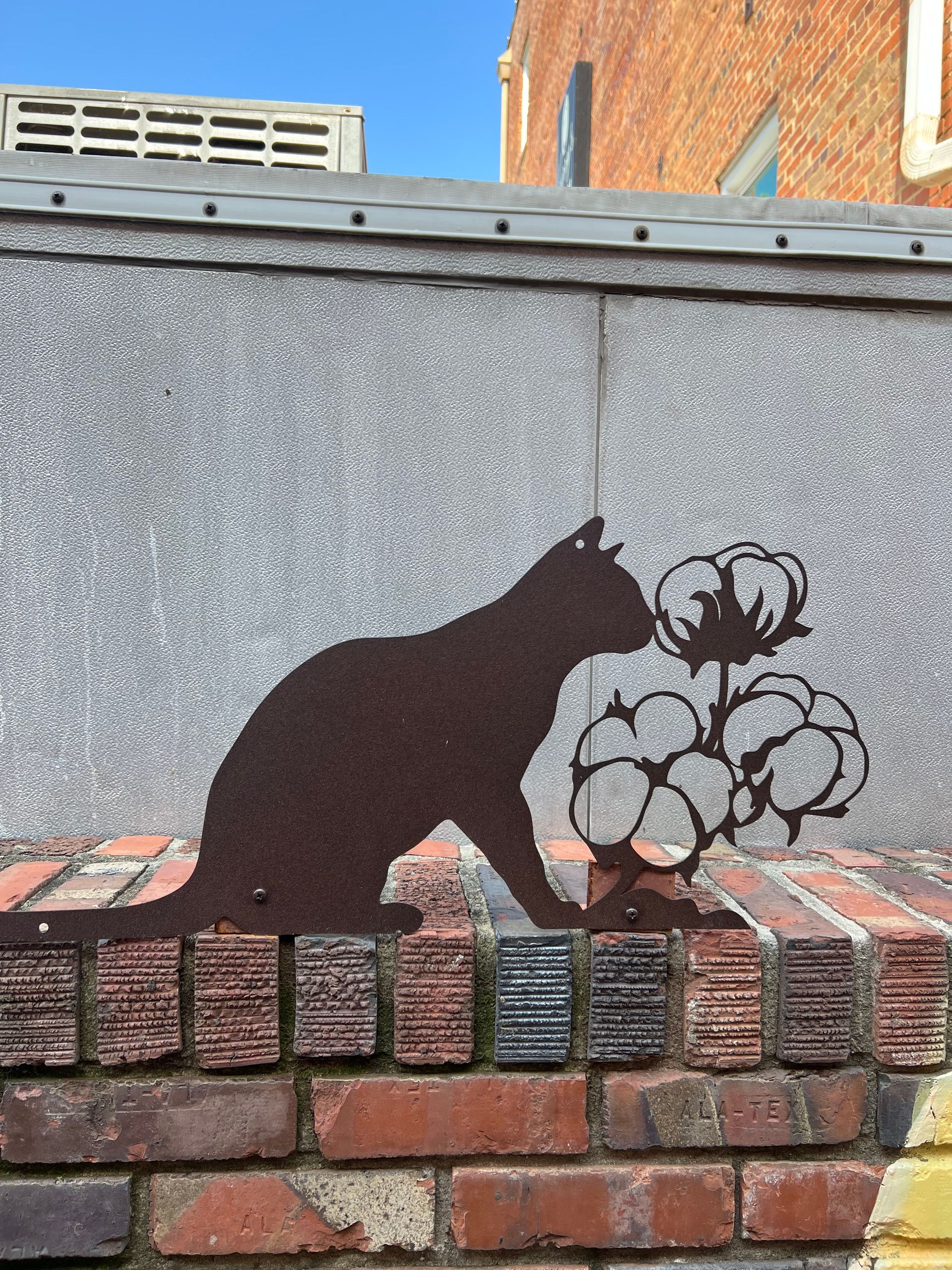 Discover the Sonny Side Alleyway: A Vibrant Tribute to Decatur, Alabama