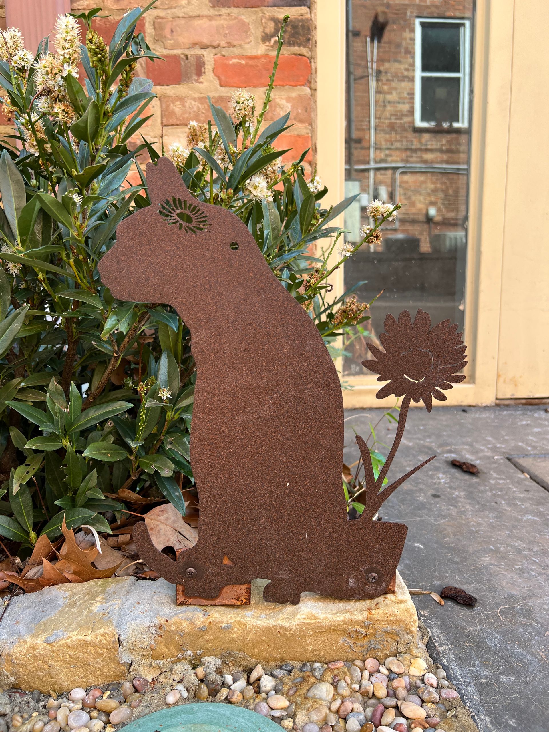 Discover the Sonny Side Alleyway: A Vibrant Tribute to Decatur, Alabama