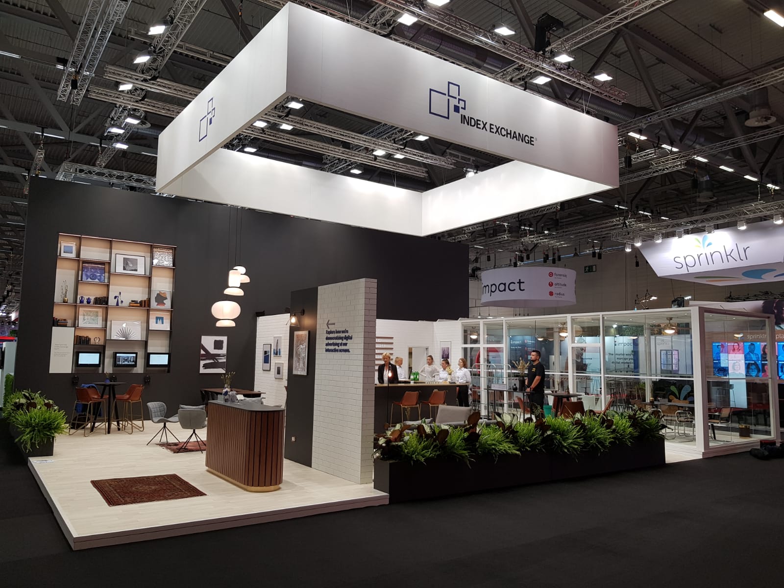 Creative Solutions for Interiors & Exhibitions | Helo Works | SE England