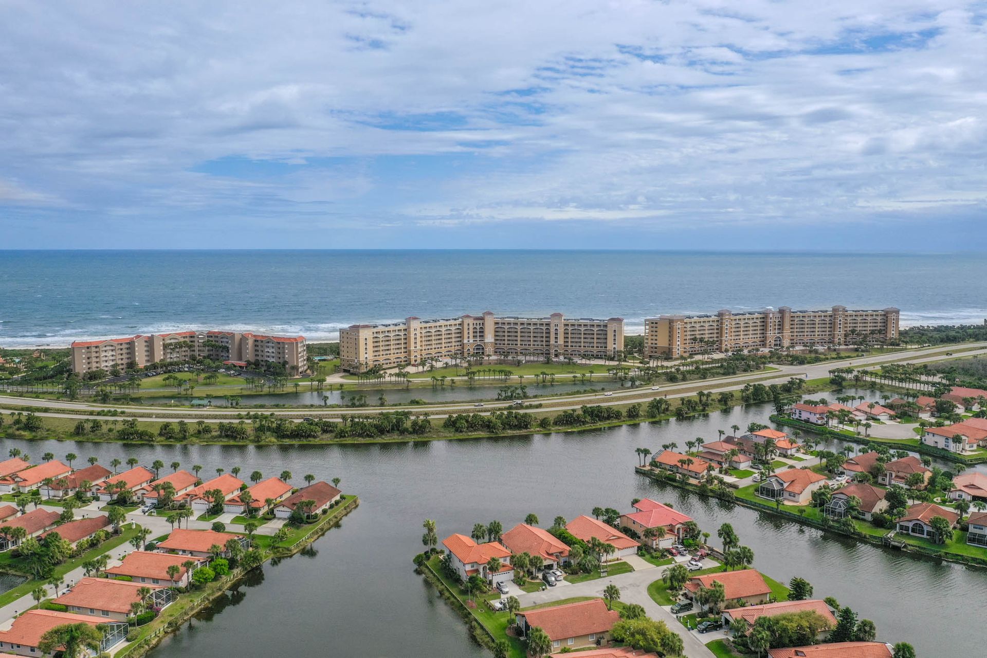 Luxurious Beachfront Properties | Virtual Homes Realty | Florida
